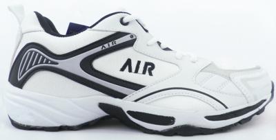 China Light Breathable White Skethcer Sports Shoes For Women Size 36 for sale