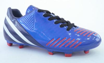 China Stylish Mens Outdoor Soccer Shoes Colorful Abrasion-resistant PU for sale