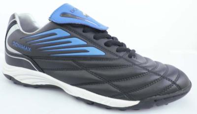 China Famous Brand Popular Style Customized Logo Football Shoes With Different Designs for sale