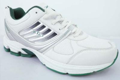 China Different Designs Popular Style Customized Logo Lightweight Tennis Shoes for sale