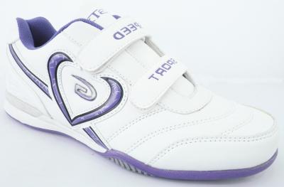 China Different Designs Popular Style Customized Logo Lightweight Tennis Shoes for sale