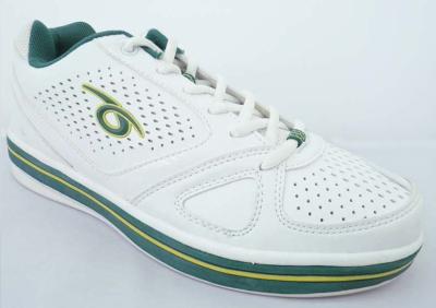 China Customized Logo Different Designs Popular Style Lightweight Tennis Shoes for sale