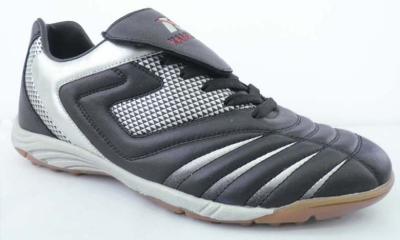 China Comfortable Wholesale Soccer Shoes Classic , Soccer Cleats For Kids for sale