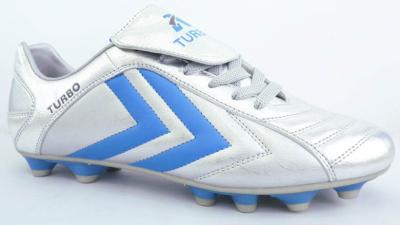 China Customized Logo Outdoor Indoor Turf Soccer Shoes for Female 36# - 40# for sale