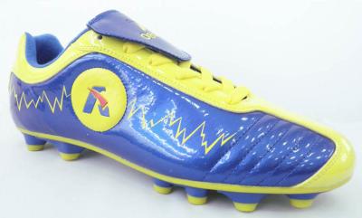 China PU Indoor / Outdoor Mens Football Boots Lightweight for Firm-Ground for sale