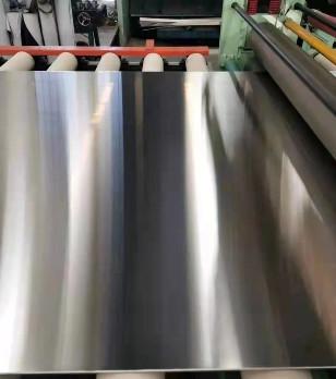 Cina lamiere di acciaio inossidabile SUS304 da 0,5 mm lucidate personalizzate finite per l'industria in vendita