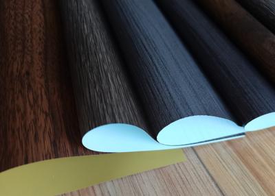 China Folha de PVC auto-aderente para revestimento de móveis à venda