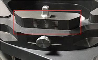 시험소는 충전기를 요약합니다