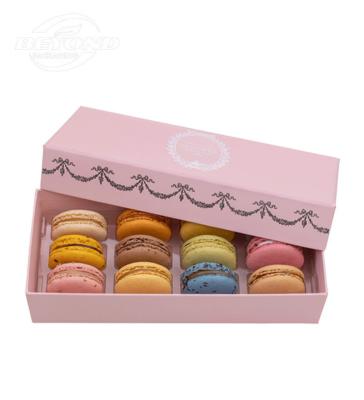 Cina Biscotti al cioccolato a sfuso Macaroon Food Gift Boxes Imballaggi cartacei Per i souvenir di matrimonio di San Valentino in vendita