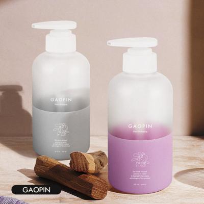Cina bottiglia d'imballaggio su ordinazione della pompa della lozione del lavaggio del corpo di Skincare della bottiglia di plastica dell'animale domestico 400ml in vendita