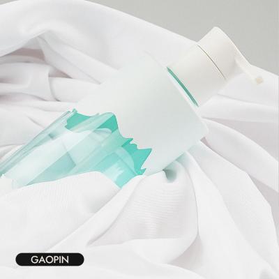 Cina Bottiglie di plastica dello sciampo di Matte Finish 200ml con la testa Logo Custom della pompa in vendita