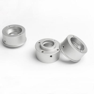 China Peças de torneamento de torno CNC de alta precisão com tolerância de 0,01 mm e calor de recozimento à venda