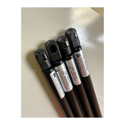 Cina Front Grill Gas Spring 82473342 for Volvo Europe Heavy Truck Auto Spare Body Parts in vendita