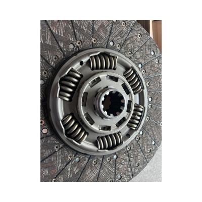 DAF OEM 827489/827490/3400700368/643338300/1706757/1706758/1714761/1716690/1816435/1935396/1935397/1935399用のクラッチキット