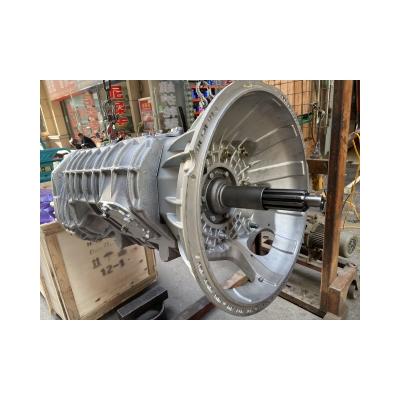 China Truck Model Howo 80*50 Heavy Truck Gear Box 12JSDX240TA Transmission for Sintruk for sale