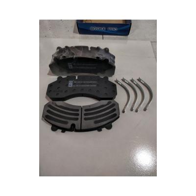 Cina Fermo di carico per veicoli pesanti Pad di freno in ceramica originale WG9100443050/1 per il modello Howo in vendita