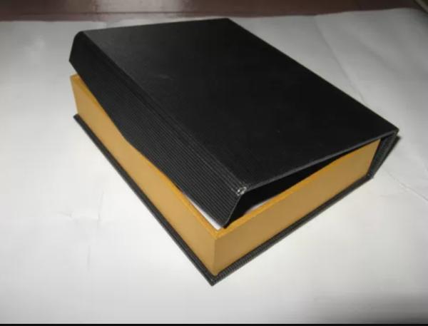 Quality Customized Hard Gift Boxes 25*30*5cm Textured Gift Box CMYK Black for sale