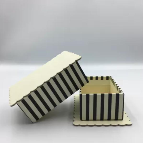 Quality Customized Lid And Base Gift Box Cosmetic Gift Packaging Box Recycled for sale