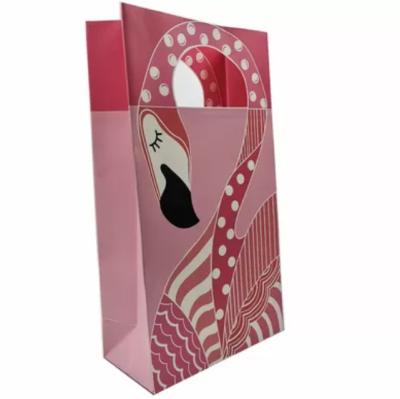 China Pink Luxury Paper Bags Customized Gift Packaging Bag For Clothing for sale