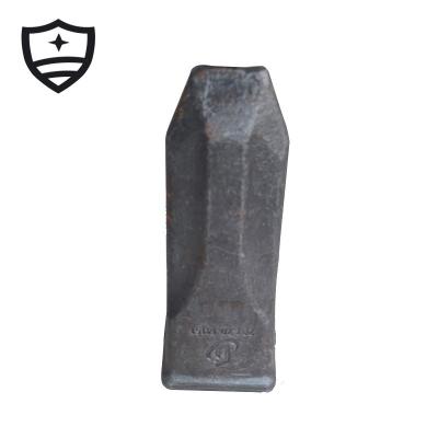 China Dentes de balde de escavadeira personalizados Tratamento térmico IU3352 Dentes de rocha de escavadeira à venda
