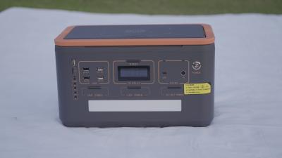 Cina 1800 watt un'automobile portatile 12V 100Ah Marine Lithium For Boats di 1200 di watt centrali elettriche di emergenza in vendita