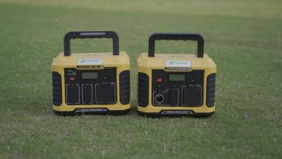 Cina 296wh 192Wh 155wh 222wh Portable Lithium Battery Power Station Small 3000 Cycle 12V 15Ah in vendita