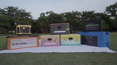Cina vita di ciclo del pacchetto 12V 120ah 150ah 1000A UPS 6000 della batteria del litio rv di 400ah 300ah 100ah 200ah in vendita