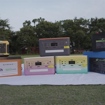 Cina 350w 330w 300w una centrale elettrica portatile da 12 volt per il campeggio dei veicoli elettrici dell'automobile elettrica rv in vendita