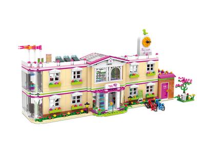 China DIY School Villa Hospital Plastic Building Blocks For Kids Toys 100% Non - Toxic for sale