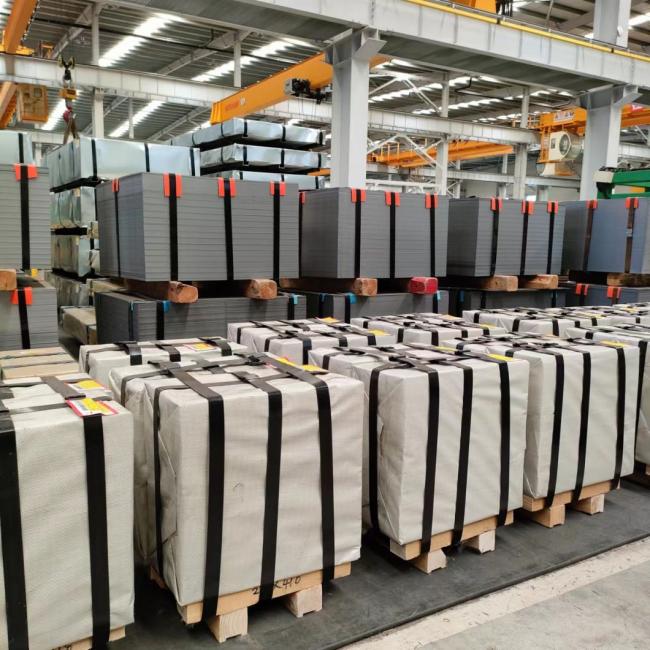 Competitive Price 0.12-4.0mm Color Coated Steel Sheet Plate Prepainted Galvanized Steel Coil Hot Rolled Steel Sheet for Roofing Material