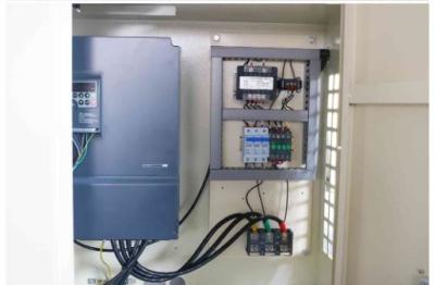 Cina 37kw piccolo compressore d'aria portatile rotativo a vite 28L 6.2m3/Min Boss Air End in vendita