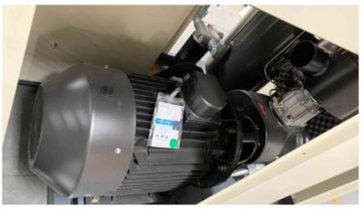 China 75kw Boss Draagbare de Schroefcompressor Industrieel 13.0m3/Min 75dB van het Luchtbeëindigen Te koop