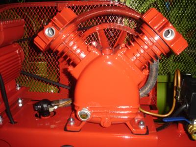 China Electric Portable Double Acting Reciprocating Compressor  2HP 8bar JV-0.17/8 for sale