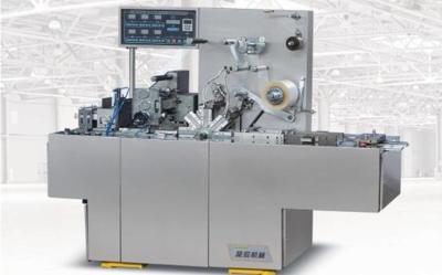 Cina Macchine per imballaggio a pellicola trasparente 3D Macchine per imballaggio di cosmetici in vendita