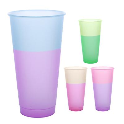 China 500ml Plastic Space Cup Large Capacity Simple Design Color-changing Cup Stainless Steel Lid for sale