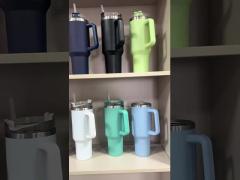 Car Cup 40oz Handle Geïsoleerd 304 roestvrij staal Grote capaciteit Koelhoudende Sipper Ice Cooler Cup