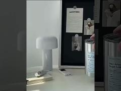 Coupe de café en acier inoxydable isolant avec couvercle et paille, style américain portable à l'extérieur avec accompagnement de tasses d'eau scellées de paille, flacon de voyage double mur