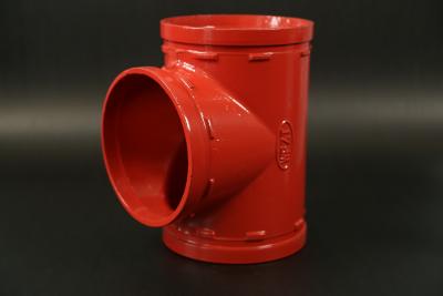 Cina Tre estremità a scanalatura riducente Tee resistenza alla corrosione DN60-DN426 in vendita