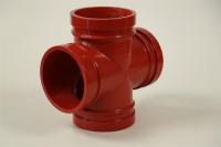 China DN60--DN426 4 Way Galvanized Pipe Fitting Female End Type for sale