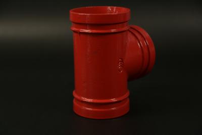 中国 UL Listed Grooved Tee Fittings Durable / Dependable Performance 販売のため
