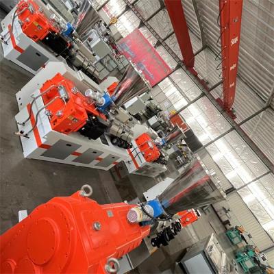 Cina Linea di produzione tubi corrugati con garanzia di 1 anno per opzioni personalizzabili PE PP PVC in vendita