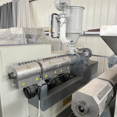 China Plastic Pipe Extruder Machine 5kw-100kw with PLC Control for sale