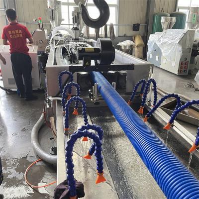 Cina Macchina per tubi corrugati a doppia parete in PP HDPE per estrusore a vite singola, estrusione di tubi con diametro esterno 40mm-160mm in vendita