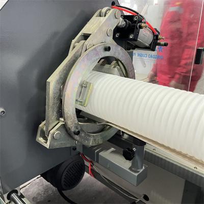 Cina Produzione di tubi di velocità con la macchina per la produzione di tubi corrugati a doppia parete 120-200 kg/h Capacità e velocità dei tubi 5-6m.min in vendita