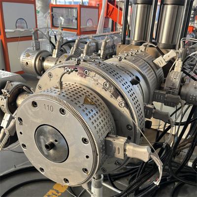 China Three Layers PPR Pipe Production Line Extrusion Making Machine for sale