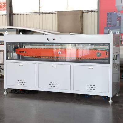 Cina Macchina per la produzione di tubi ondulati in PVC in vendita