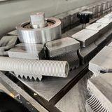 Cina 30m min Velocità A.C Motor Driven Motor Single Wall Corrugated Pipe Machine per tubi in plastica PE PVC PP in vendita