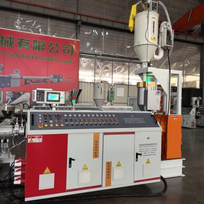 China Hoge Output PVC/PP/PE Enkele Schroef Extruder / Waterafvoerbuis Extrusie Productiemachine Te koop