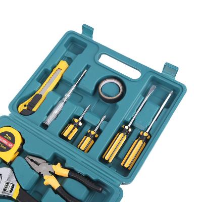 Cina Car repair kit tool set household combination tool set hardware tools set in vendita