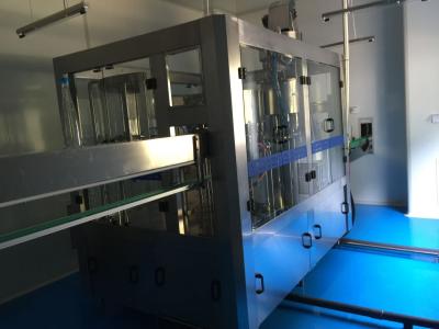 Cina macchina di rifornimento delle bottiglie di acqua 3000bph in vendita
